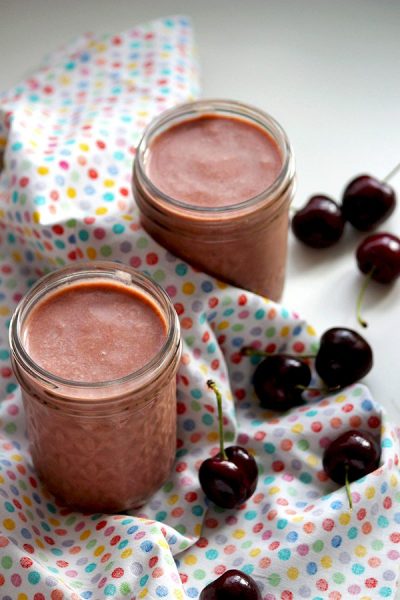 Skinny Cherry Chocolate Shake - Simple Green Moms