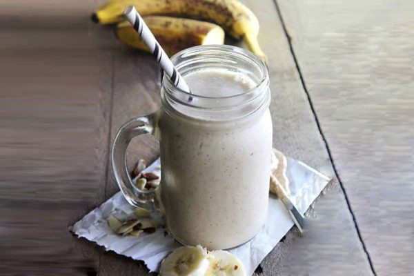 Breakfast Drinks: 25 Quick & Delicious Recipes - Simple Green Moms