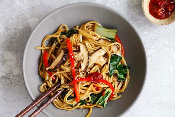 What to Serve with Orange Chicken: 12 Tasty Sides - SimpleGreenMoms